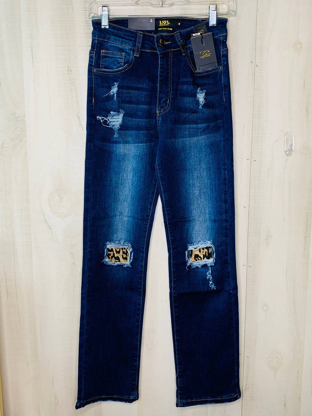 LUCKY & BLESSED JEANS W – Retail Therapy Resale Boutique